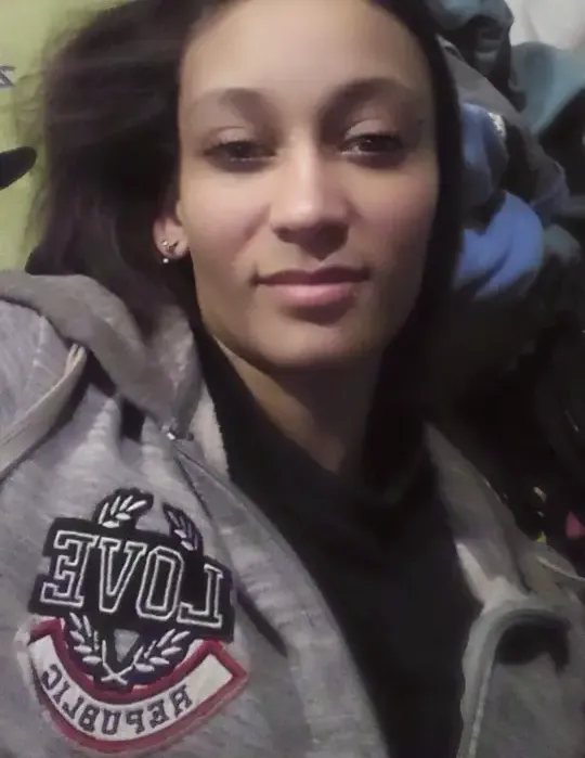Meliaann Douglas Maxim Cover Girl
