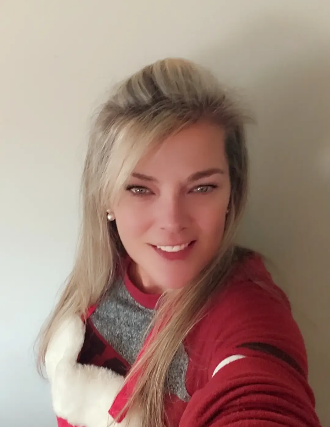 Stephanie Flint @ MAXIM Cover Girl