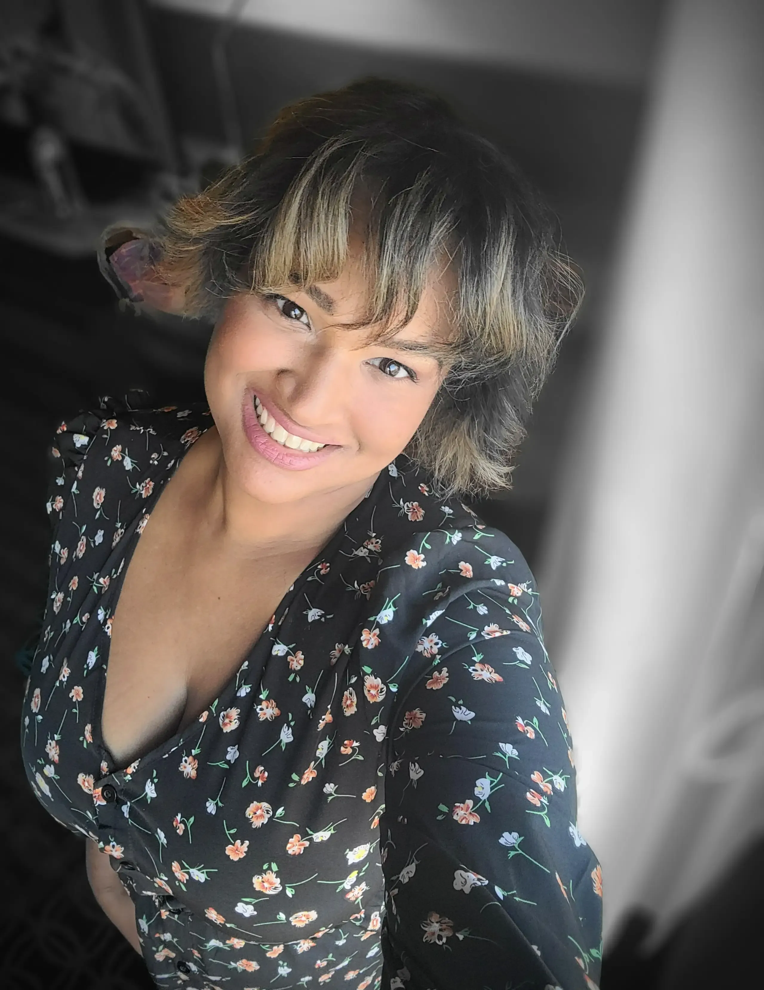 Liz @ MAXIM Cover Girl