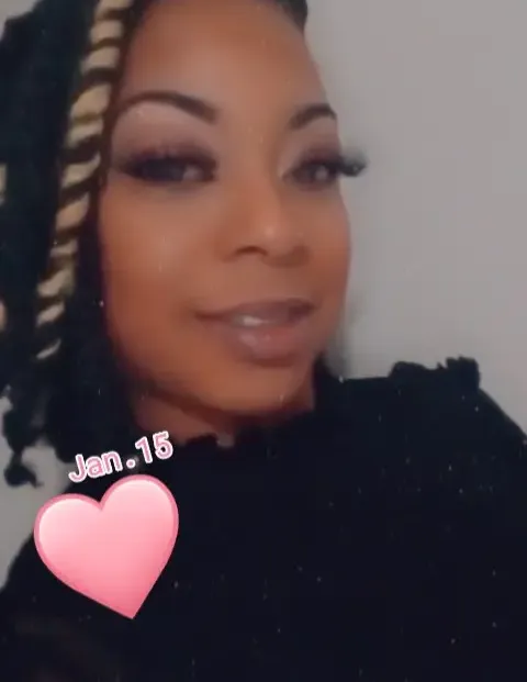 Roshonda @ MAXIM Cover Girl