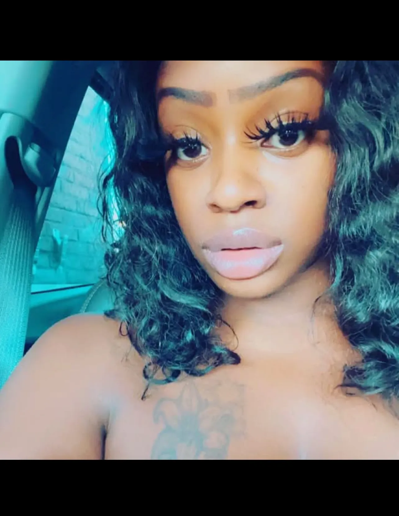 Chivone roberson @ MAXIM Cover Girl