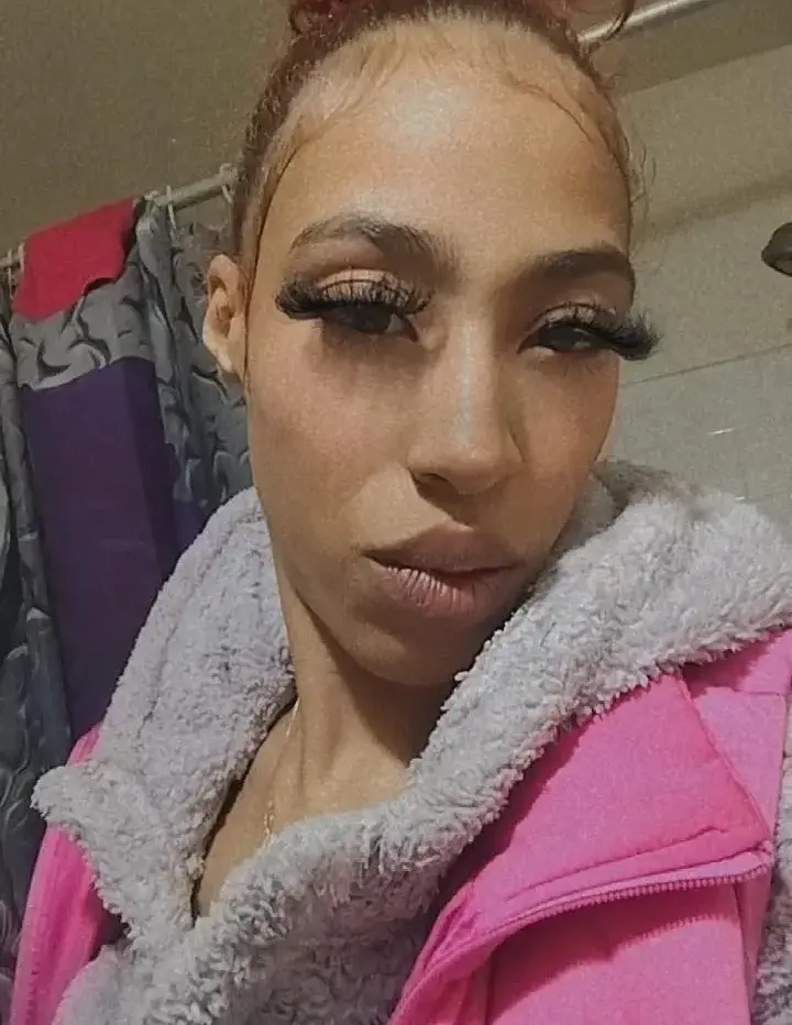 None Average Queen Nae @ MAXIM Cover Girl