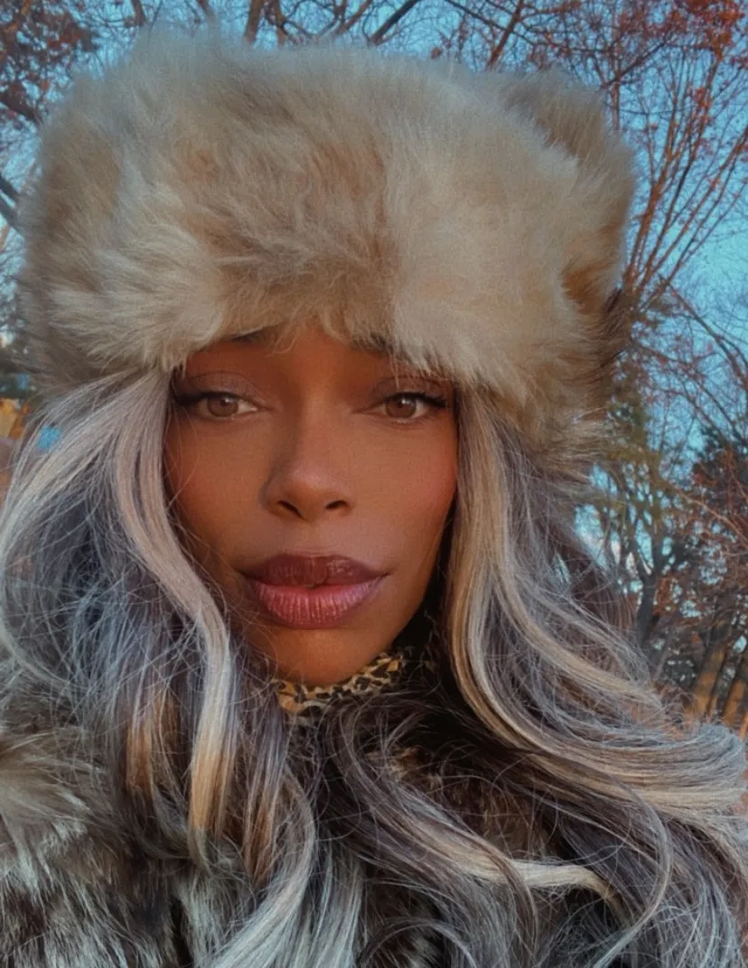 Frlinepharaoh13 @ MAXIM Cover Girl