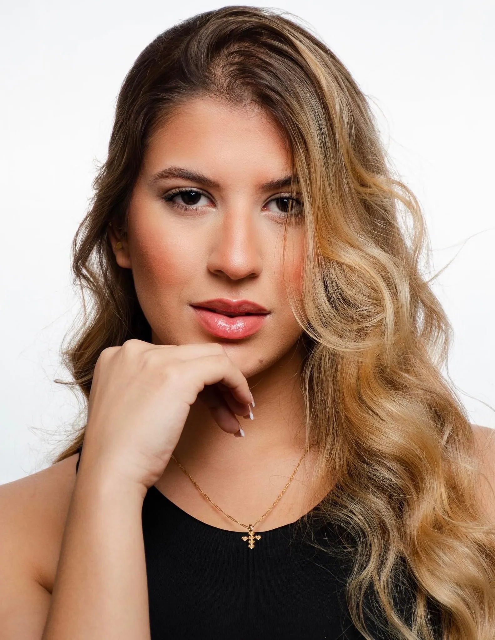 Kami @ MAXIM Cover Girl