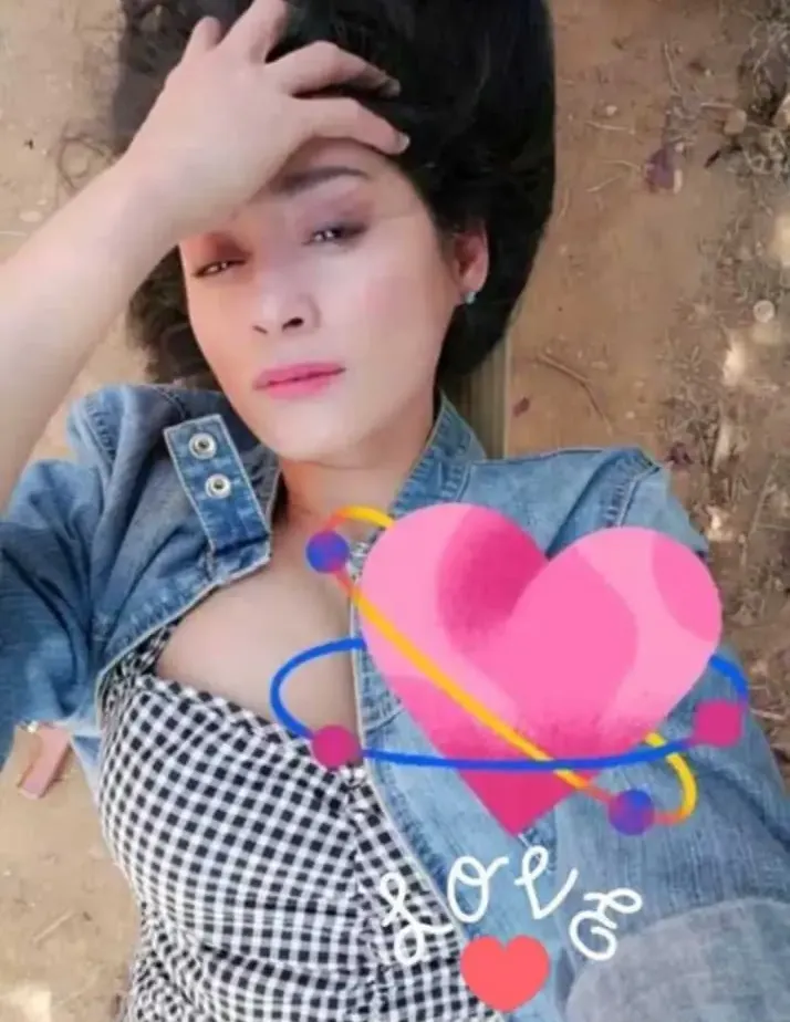 Windyb Maxim Cover Girl