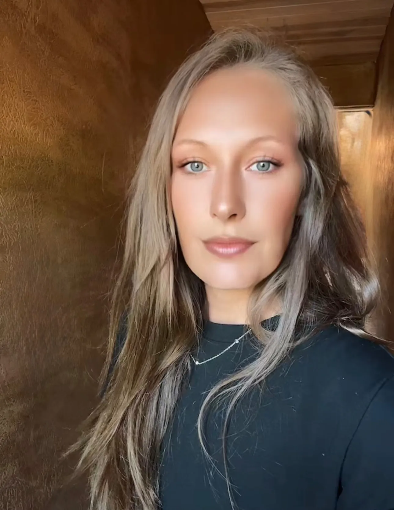 Tam Maxim Cover Girl