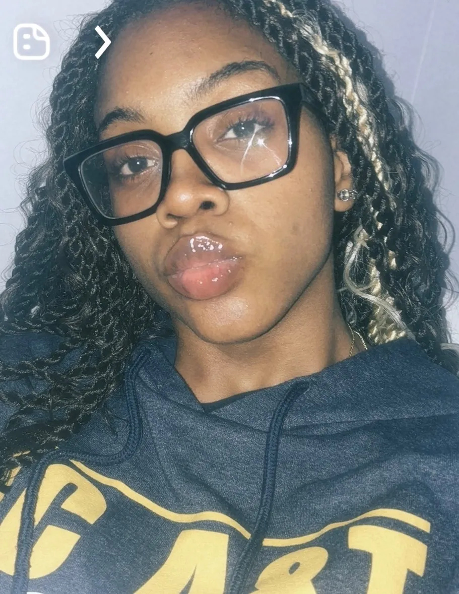 Desiree Davis @ MAXIM Cover Girl